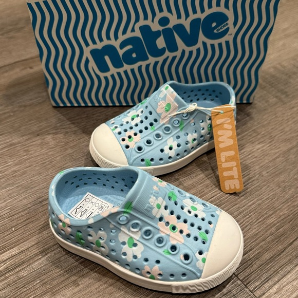 Native Shoes | Shoes | Native Shoes Jefferson Print Kids Sky Blue Shell ...